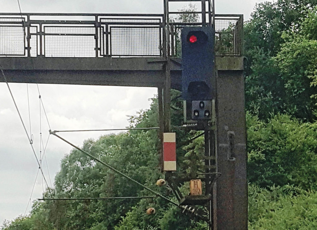 Das Ersatzsignal – ein deutscher Sonderweg? - System||Bahn