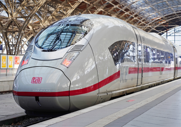 Der ICE 3neo: im Rekordtempo auf die Schiene - System||Bahn